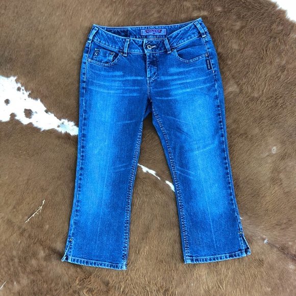 Silver Jeans | Pants & Jumpsuits | Silver Capri 3 | Poshmark